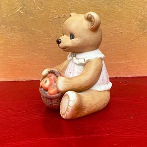 Homco | Accents | Vintage Homco Bear Figurine | Poshmark